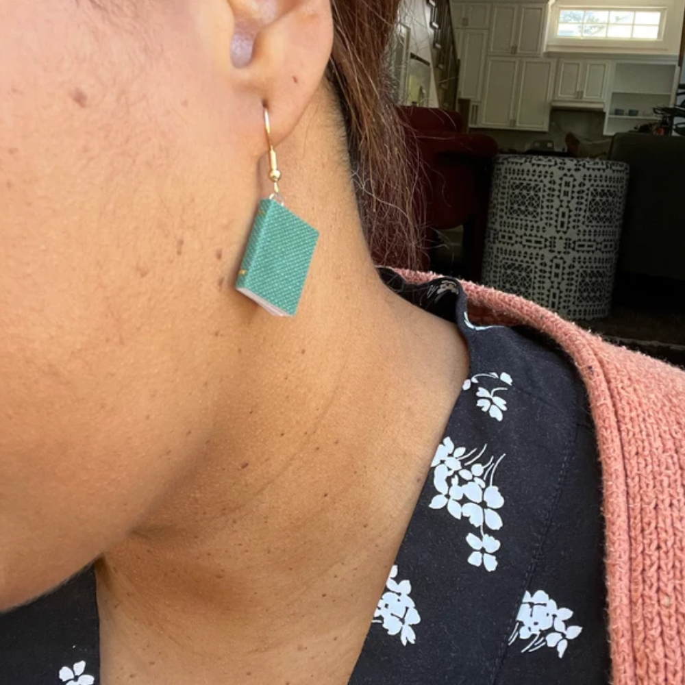 REALISTIC BOOK EARRINGS (PAIR) – Ashlen