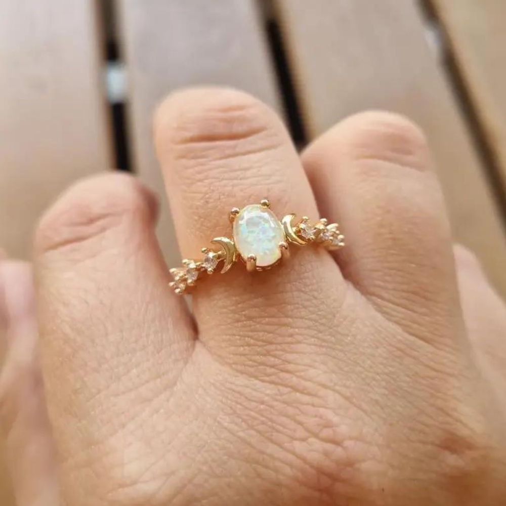 MOONSTONE OPAL RING – Ashlen