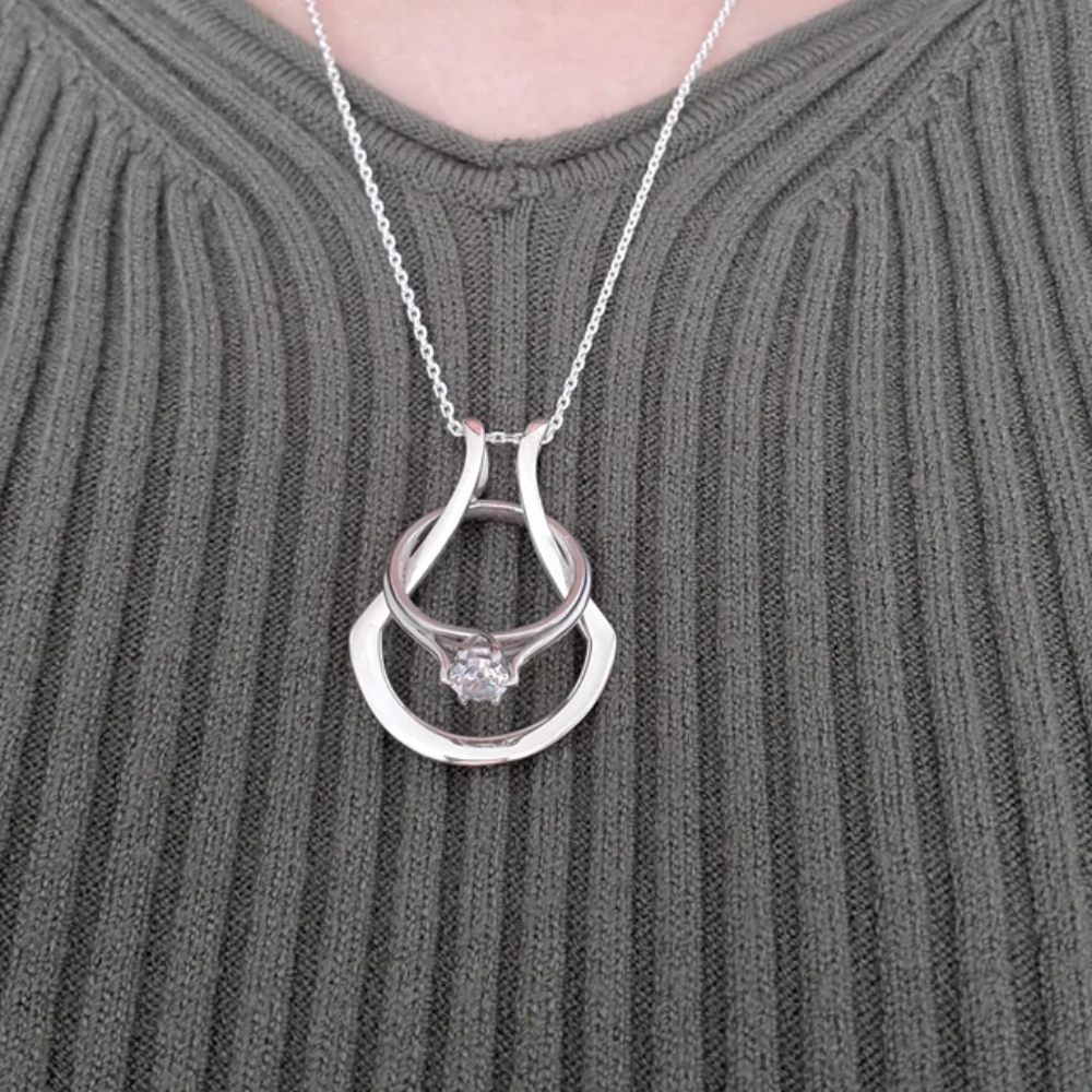 RINGHOLDER NECKLACE – Ashlen