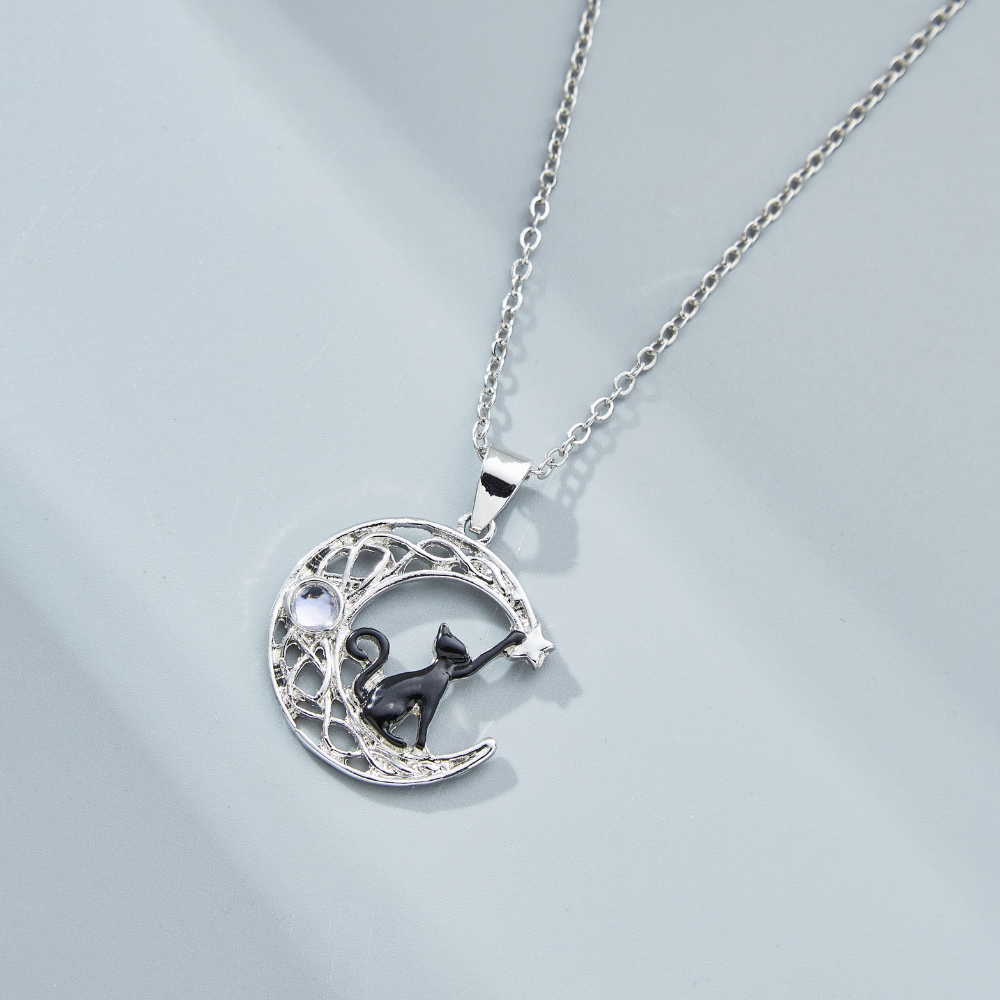 MOON CAT NECKLACE – Ashlen