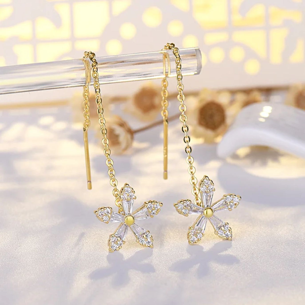 FLOWER THREADER DIAMOND EARRINGS (PAIR) – Ashlen