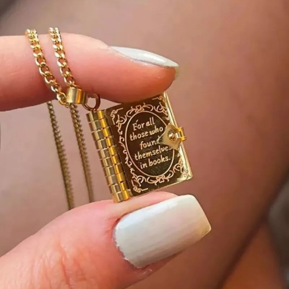 BOOK LOVERS NECKLACEBOOK LOVERS NECKLACE – Ashlen